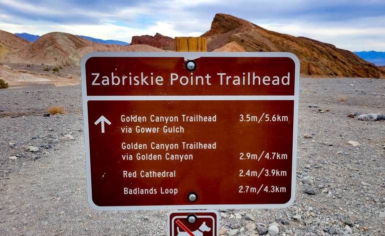 5 Easy Tips for Badlands Loop Hike in Death Valley | MPA Project Travels