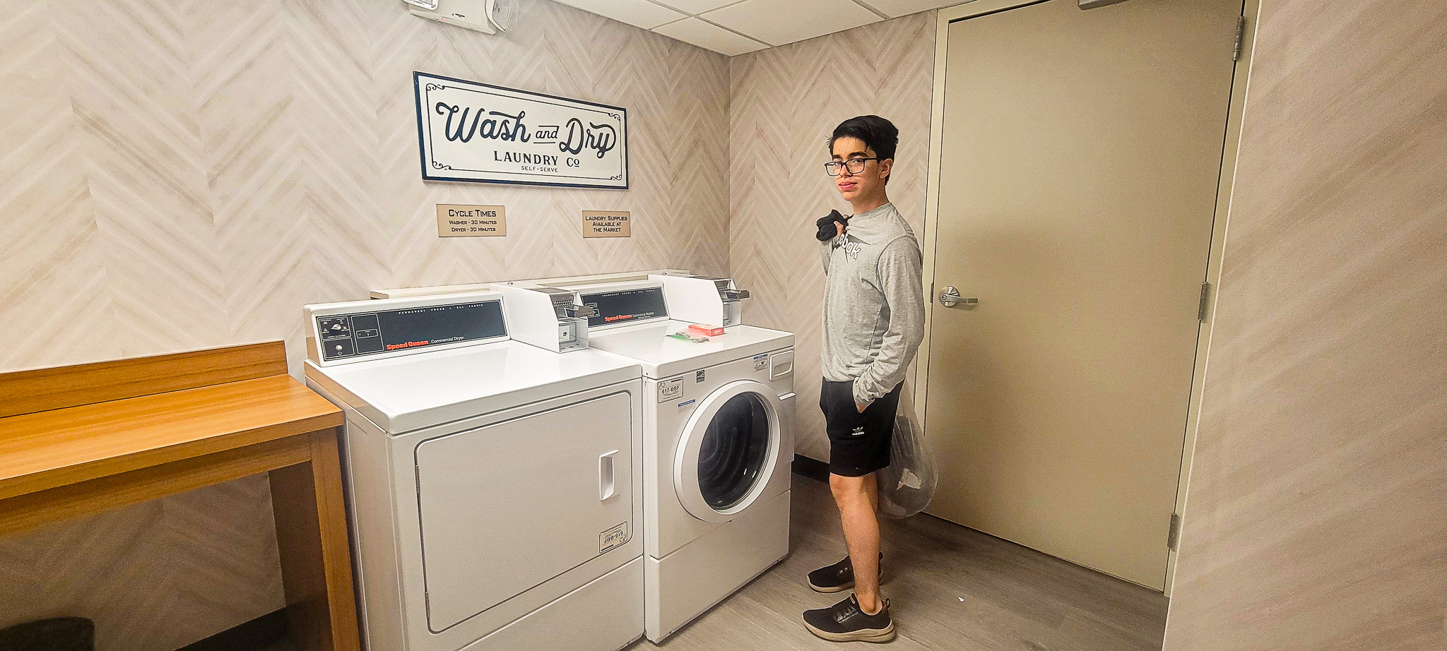 4 Ways To Do Laundry While Traveling | MPA Project Travels